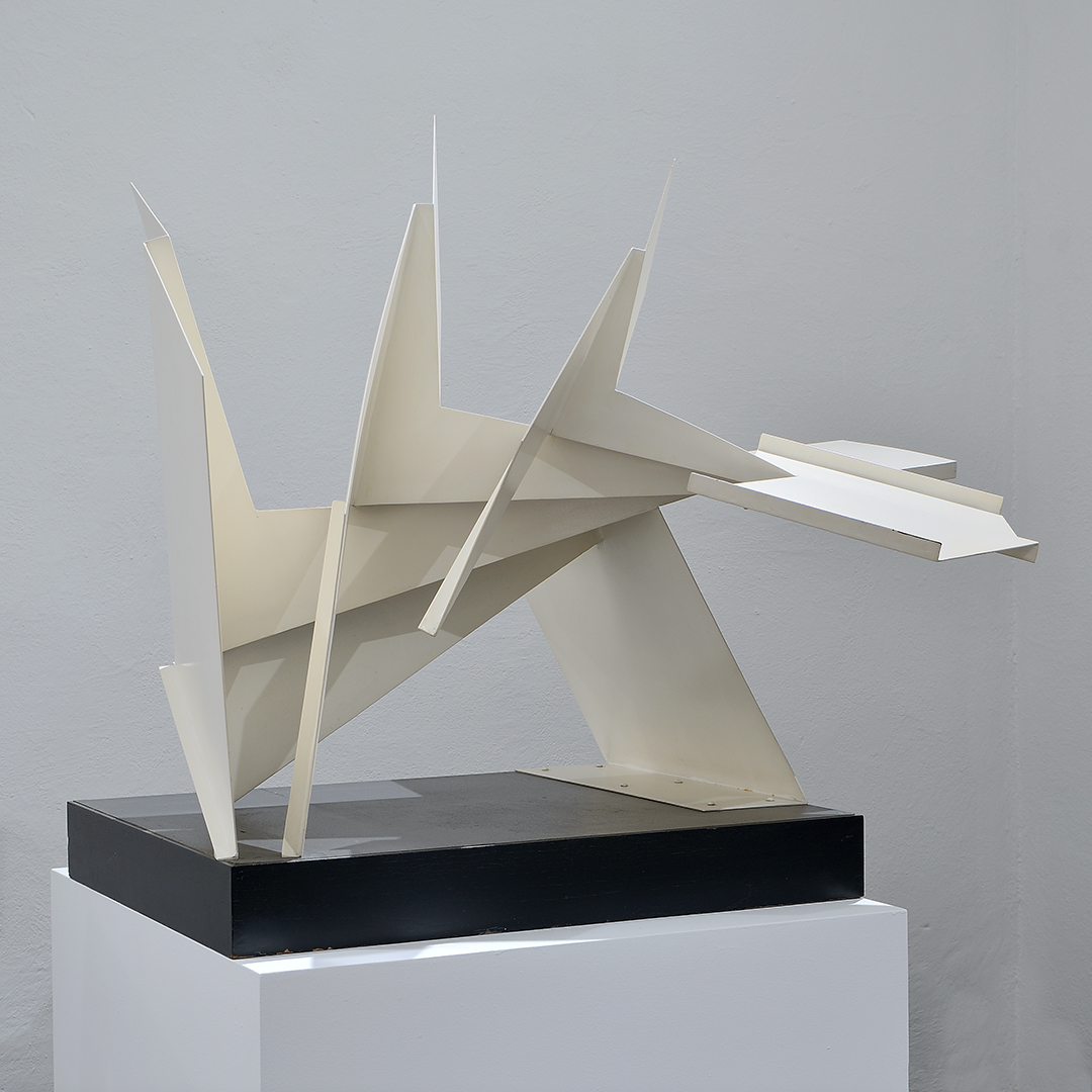 Homenaje al Maestro Eduardo Ramírez Villamizar. 100 Años – Galería Santa Fe